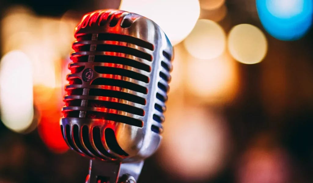 The Best Dynamic Microphones: Expert Reviews (Top 10)