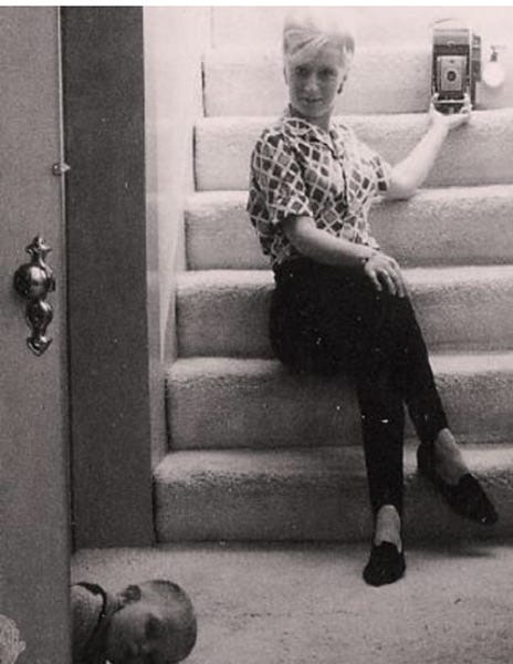 An Invitation to Explore - by j.e. moyer, LPC