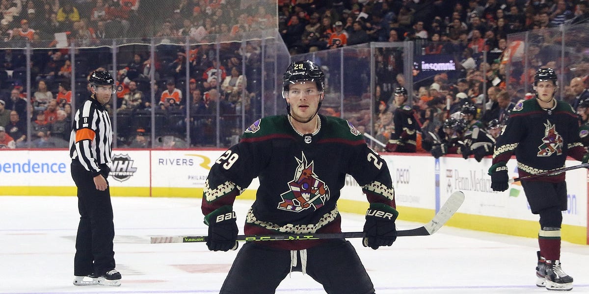 Coyotes’ Hayton Looking To Break Early Season Slump & Michael Carcone ...