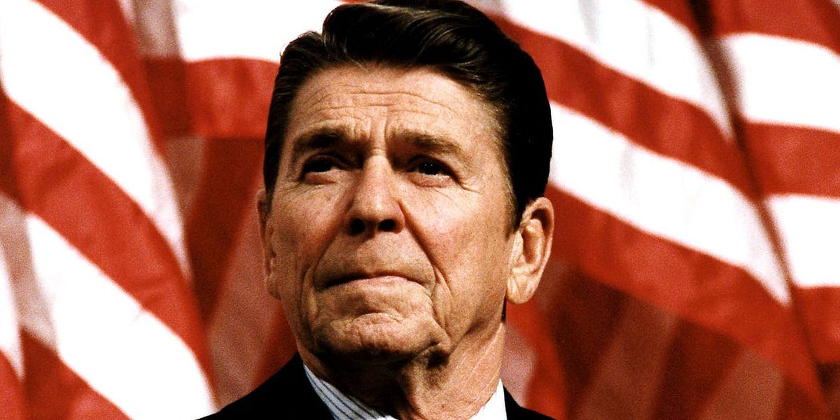 Ep: 24 - Reagan intro and Corey Brettschneider on Trump's breaking of norms