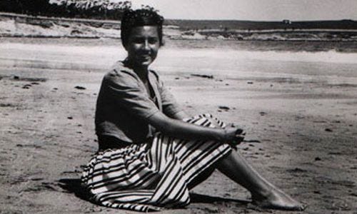 ¿Qué es el amor? - by Helena Farré Vallejo - PLANTA34