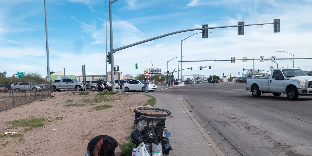 Walking Phoenix - Chris Arnade Walks the World