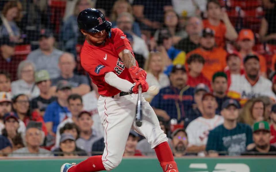 Ceddanne Rafaela makes debut, records first big league hit