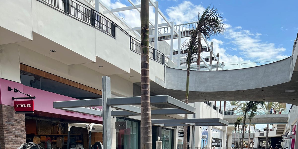 Fashion Valley Mall Aims for More Luxury