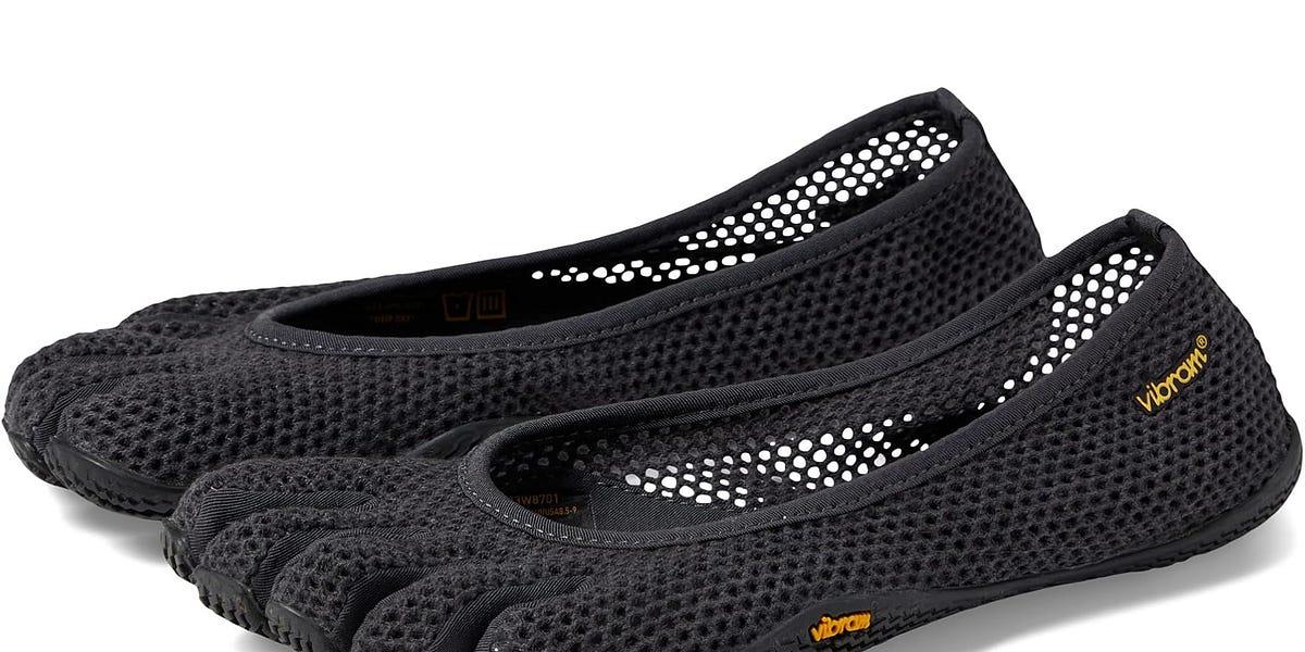 Rando Report: Mesh Toe Shoes, Foul-Chic Pit Bags, Uzbekistan Fashion ...