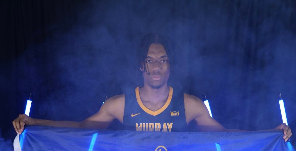 Applewhite officially signs with Racers - by Jeff Bidwell