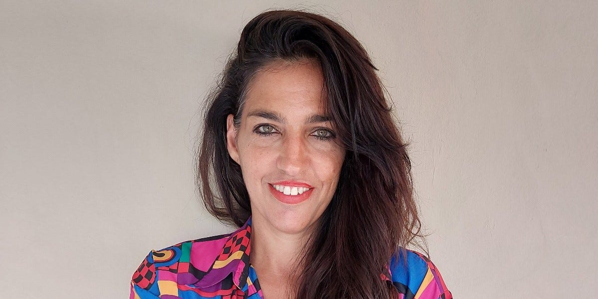 Hola desconocido - by Soledad Ferrari - Digo lo que quiero