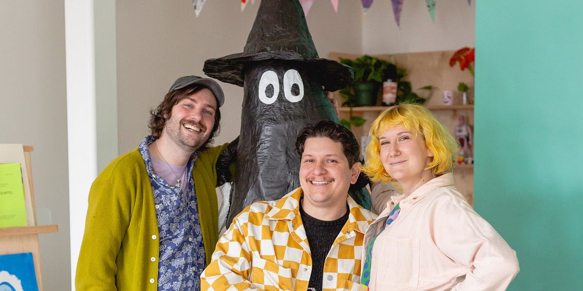 Pit Pat's Chit Chat — Issue 04 - Secret Room Press