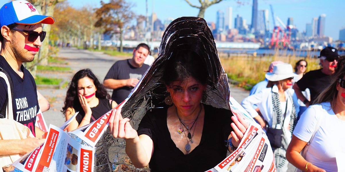 Meet Ronit, Israeli Artivist - by Miranda Lapides