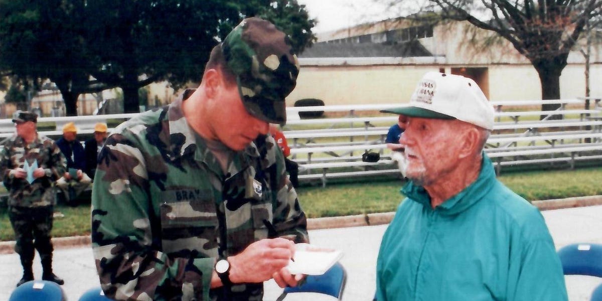 Elsewhere - by Chris Bray - Tell Me How This Ends