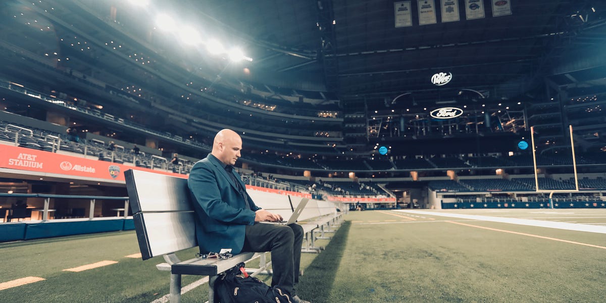 Canzano: "Dad... that's the one you wrote about me."