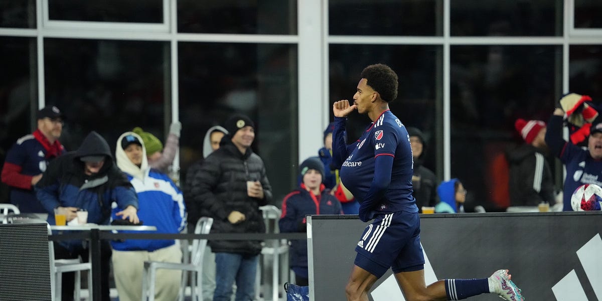 Dylan Borrero Finds Success After Shifting his Positioning