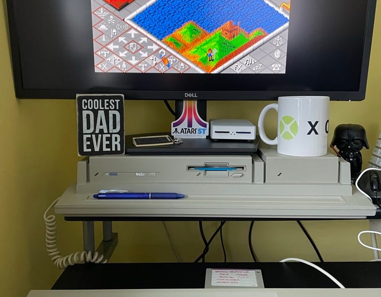 An LCD Display for the Atari Mega STe - by Paul Lefebvre