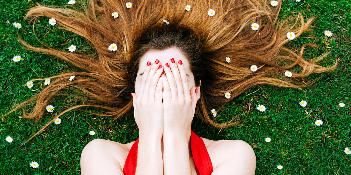 Folderol Season! - by Amee Vanderpool - SHERO