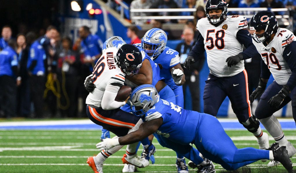 Rapid Rewind: Lions survive sloppy second half, match franchise's ...