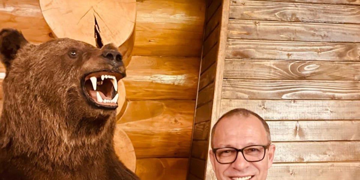 Opus nr. 198 - Coldea a infectat demult AUR prin controlul sau asupra ...