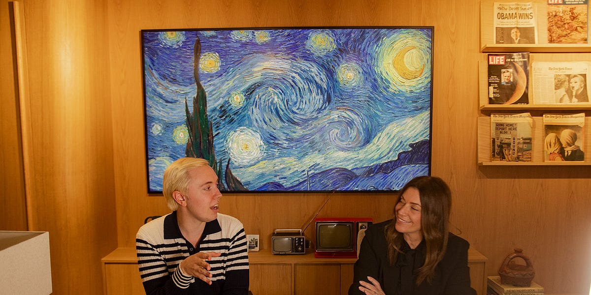 In House: Link Lauren Is FED UP With Fake News, Gender Ideology, Blake ...