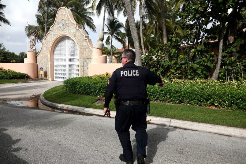 Right Wingers Are Attacking The FBI To Neutralize It For Future Criming