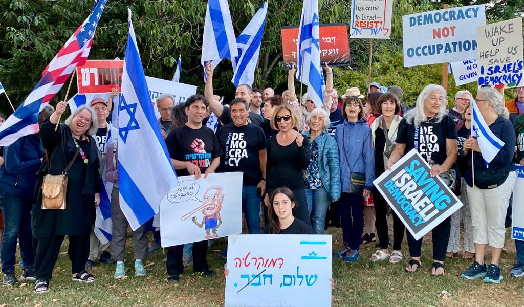 Protests of Bibi's Government Continue in Bellevue