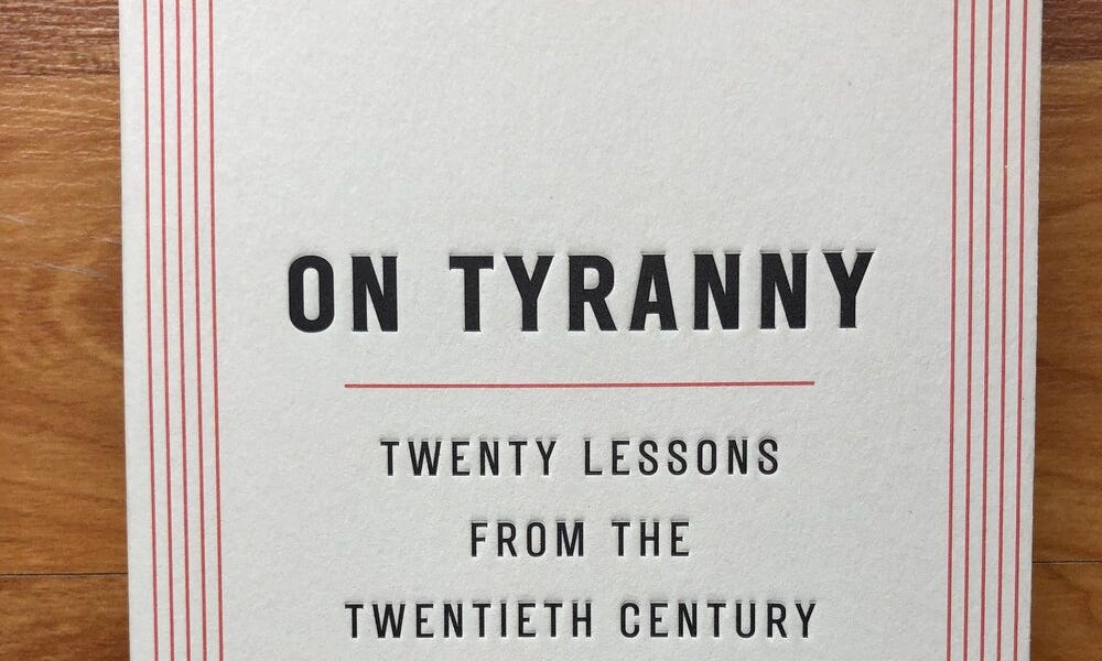 关于20世纪暴政的20个经验教训 - by Huafang Li - ReST