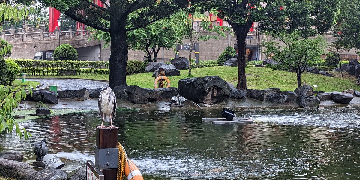 Travel in Greater China - by Elijah - Mandarin & Miles