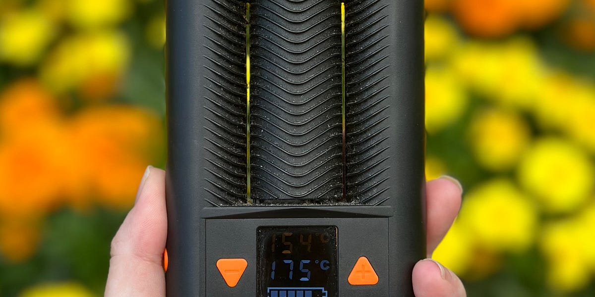 Storz & Bickel Mighty+ Review | AusCannaReviews