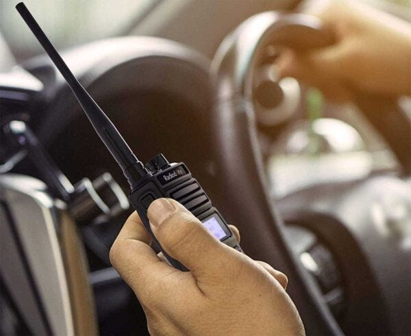 Survival Radios: Understanding U.S. Radio Types, Licenses & Gear