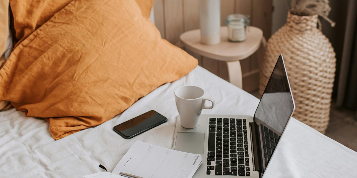 BORING remote jobs paying $80/hr - by Dee Johnson