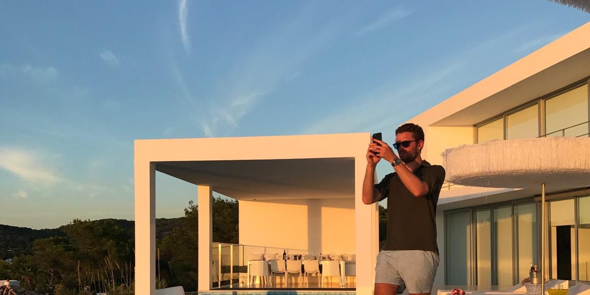 Off The Fence: Dining with Inigo Philbrick