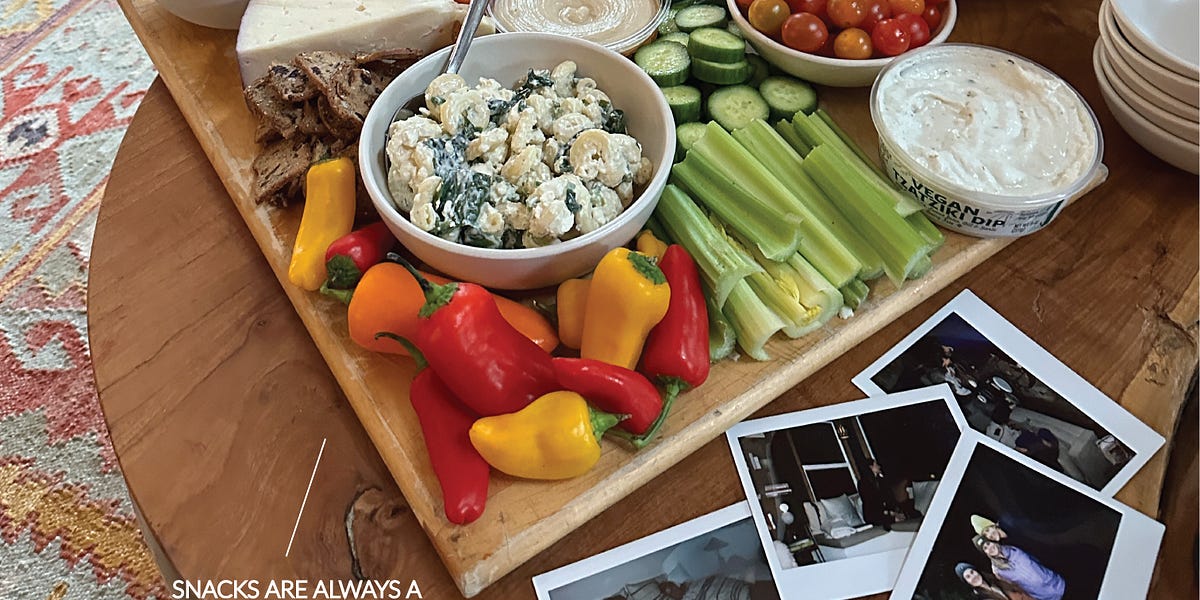 Issue #74: 10 Tips for a Weekend Away with Friends