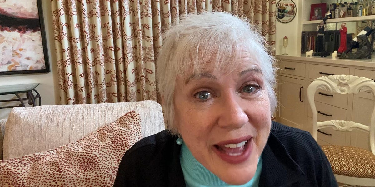 Saturday Substack Summary 7-1-23 - Julia Sweeney