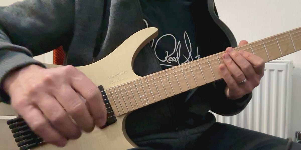 TECHNIQUE 7: Muted Picking - The Guitar Practice