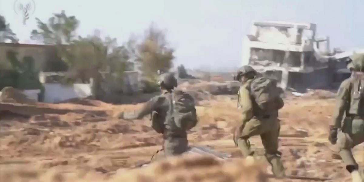 Major Attacks Claimed in Gaza - Rocket Barrage over Israel (03DEC2023)