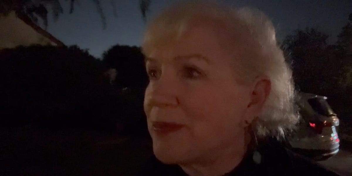 Saturday Substack Summary 4-20-24 - Julia Sweeney