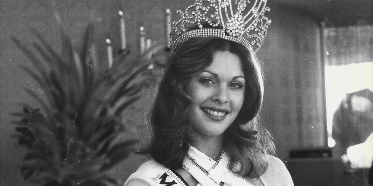 The Summer of ’76 - by Etgar Keret - Alphabet Soup