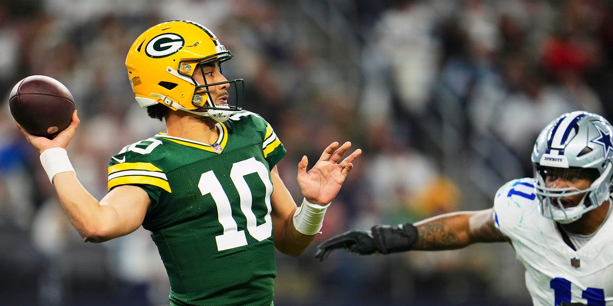Caleb Williams vs. Jordan Love: A Substack Live chat from Lambeau Field