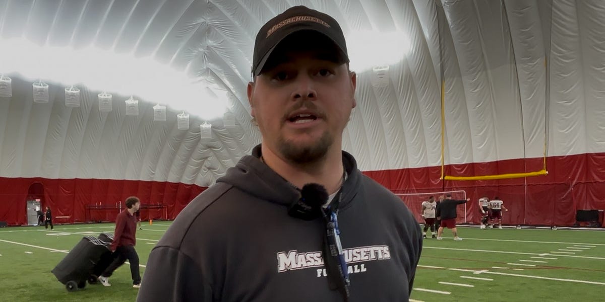 Video | UMass TE Coach Matt Layman