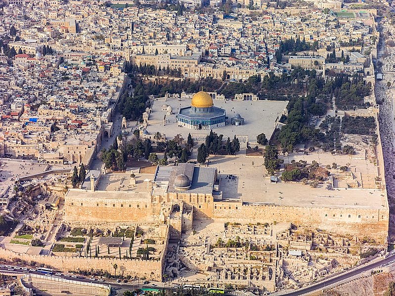 Rebuilding the Temple in Jerusalem - by Mark Hitchcock