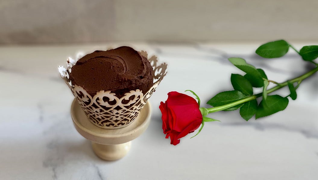 These Broadway-inspired "opera" cakes are delicious prima donnas