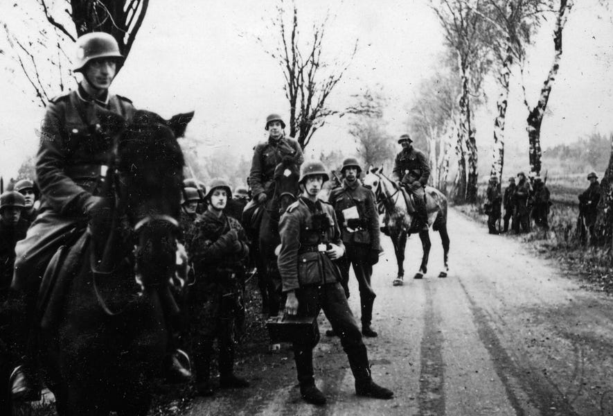 Norwegian SS fight off Red Army - by Martin Cherrett