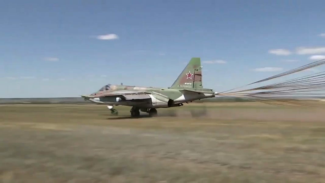 Sukhoi Su-25 Grach - Operating in the Field