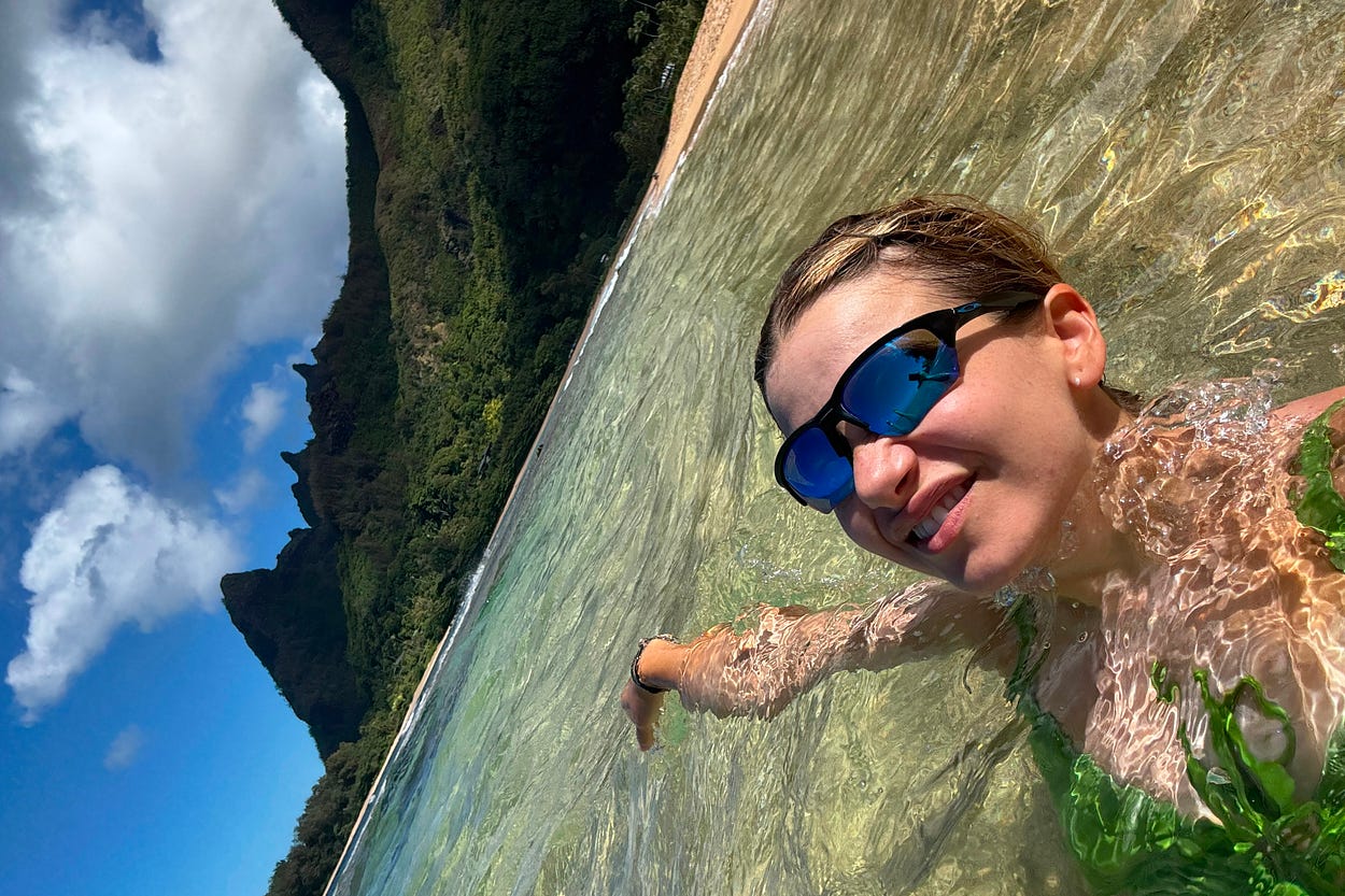 Hello Hayes | Alexandra Hayes Robinson | Substack