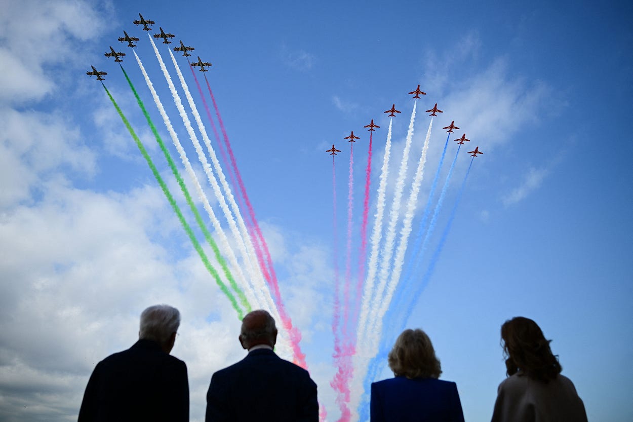 The HELLO! Royal Club | Substack