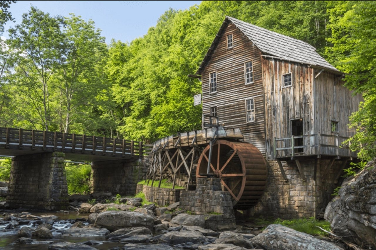 New Perspectives | Alexander Reyes | Substack