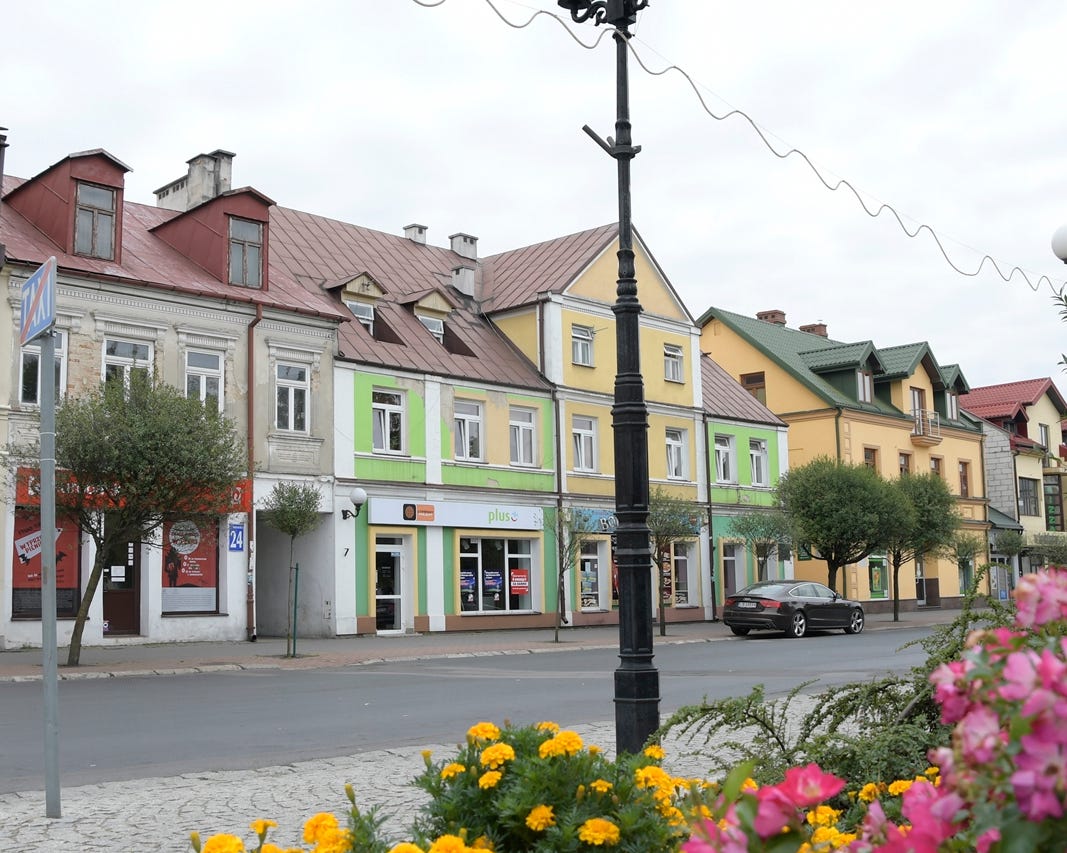 Entries from Biała | Logan Markwell | Substack