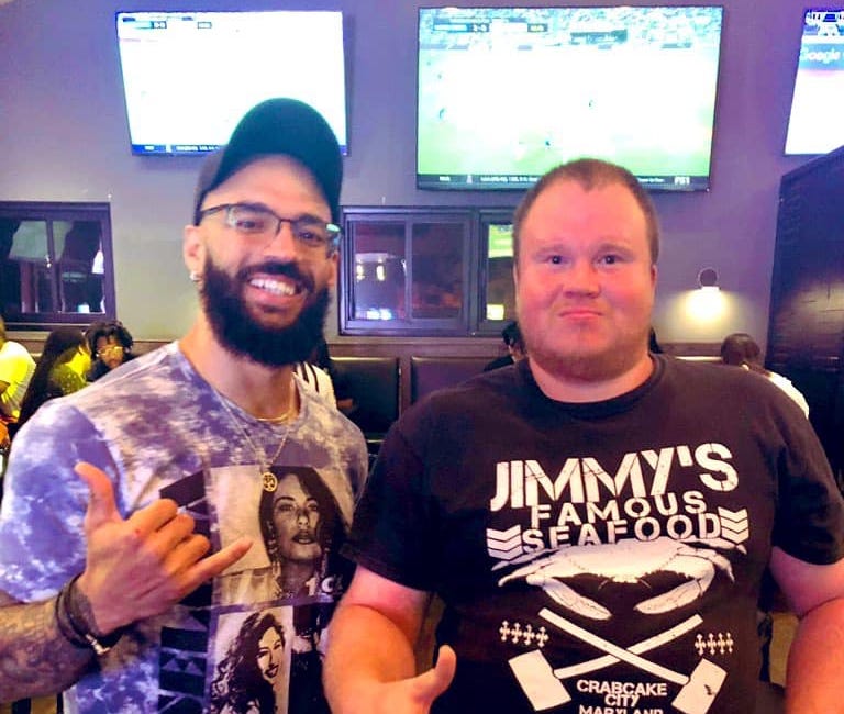 Dominik Mysterio booed at dinner at Jimmy's Seafood?