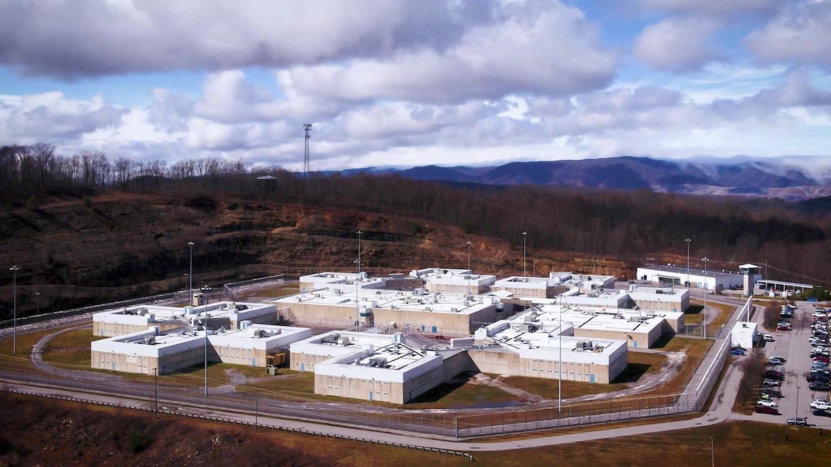 VADOC provides update on officers stabbed at Wallens Ridge State Prison