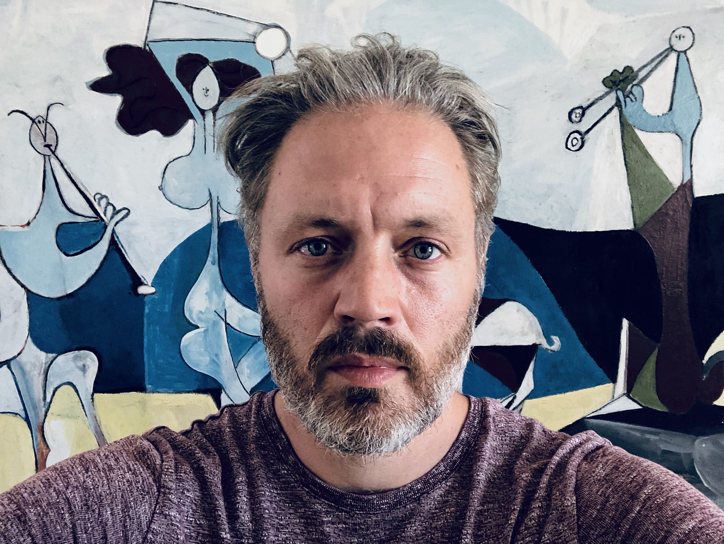 Hur kul är det att skoja om Förintelsen, Micke Lindgren?