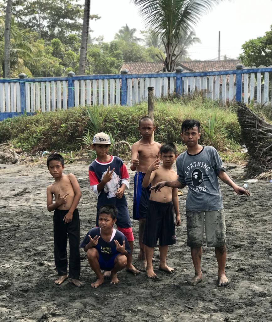 How to Walk (12 miles a day)