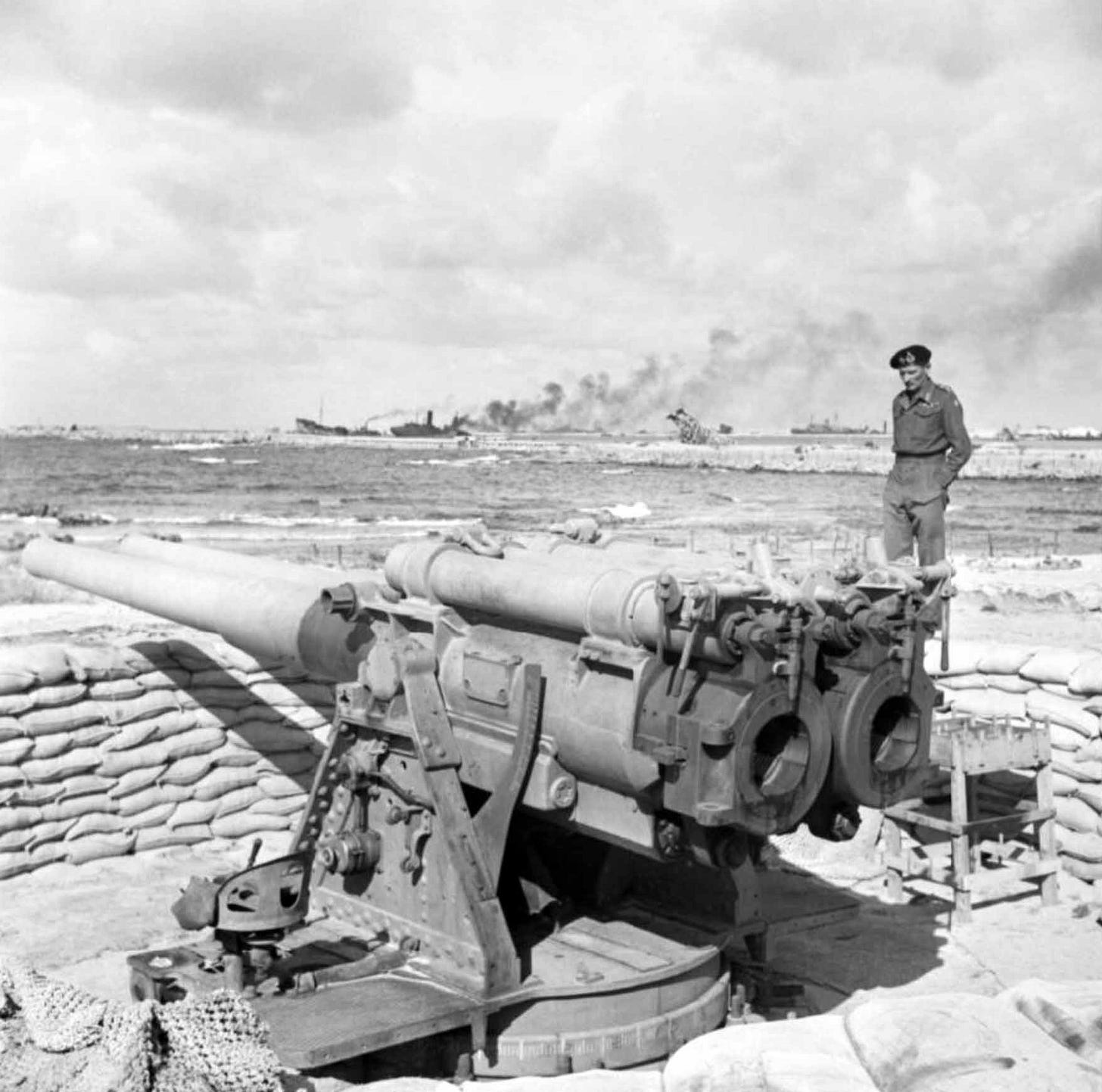 The Eighth Army advance reaches El Agheila